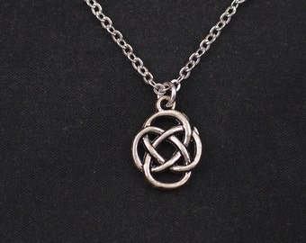 Celtic knot necklace | Etsy