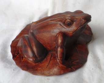 Frog wood carving | Etsy