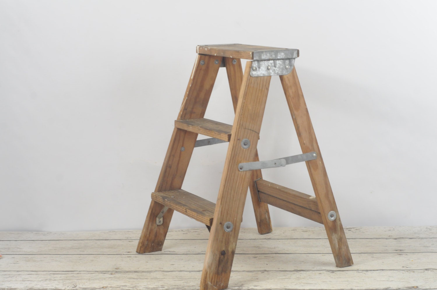 Vintage Wood Ladder Step Ladder Chippy Paint Step Stool Made in USA ...