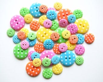 Items similar to 100g Mixed Buttons, Many Shapes, Sizes, Colours ...