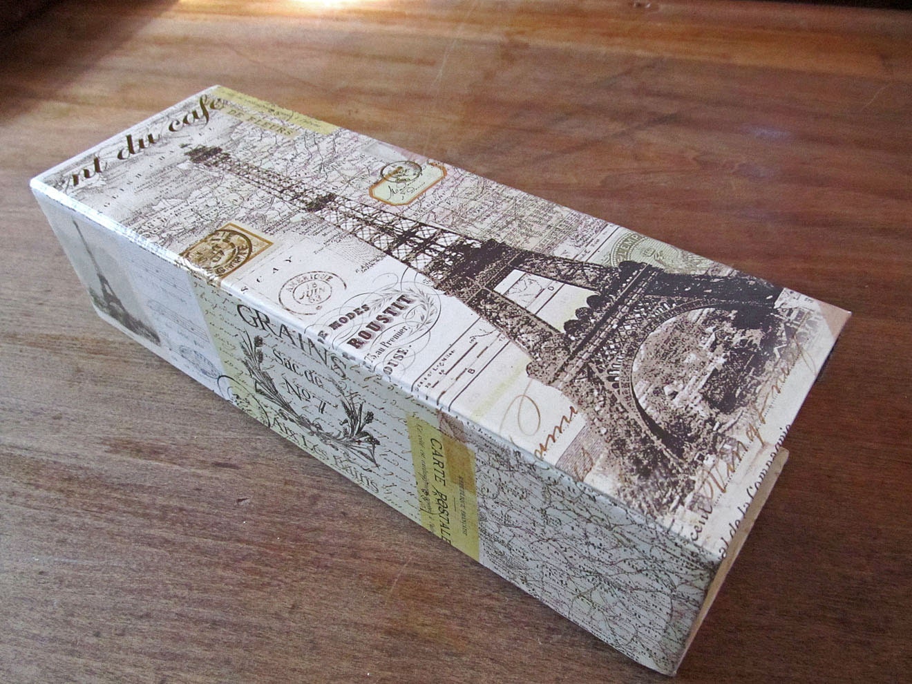 Decorative Paris box – Haute Juice