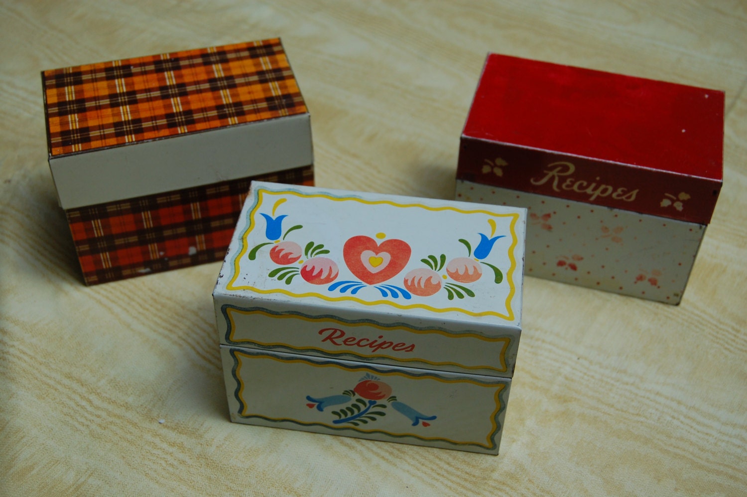 Choice Vintage Metal Tin Recipe Card File Box, Metal Storage Box ...