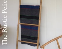 Popular items for quilt rack on Etsy