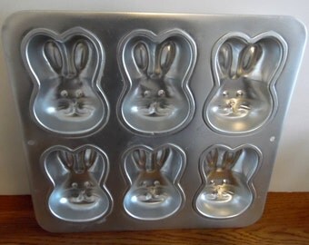 Rabbit cake pan | Etsy