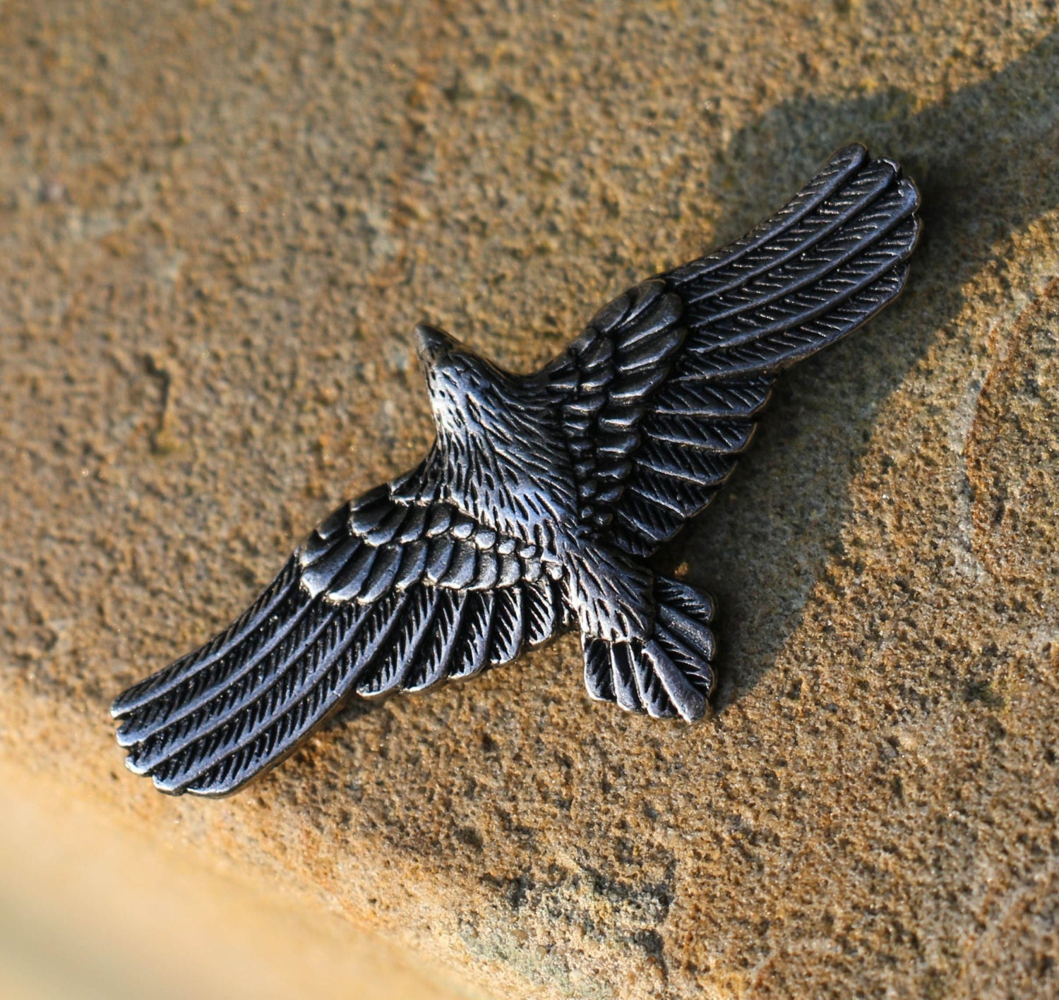 Flying CROW Tin Pendant Necklace Jewel Celtic Raven Corbie