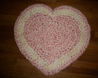 Heart shape rug | Etsy
