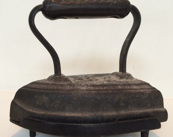 Antique clothes iron | Etsy