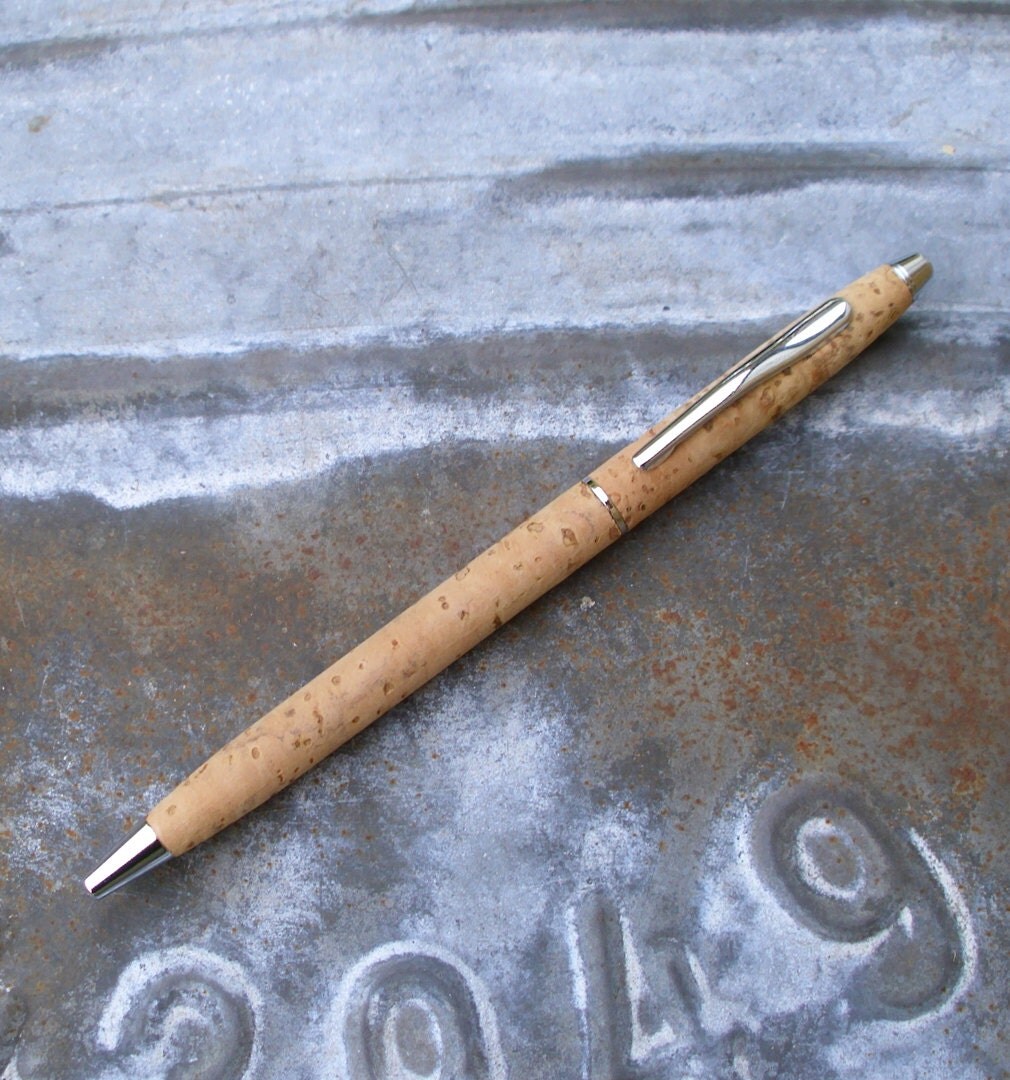Cork pen