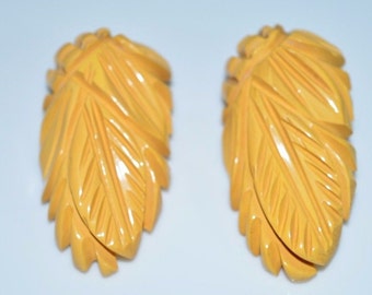 Bakelite dress clip | Etsy