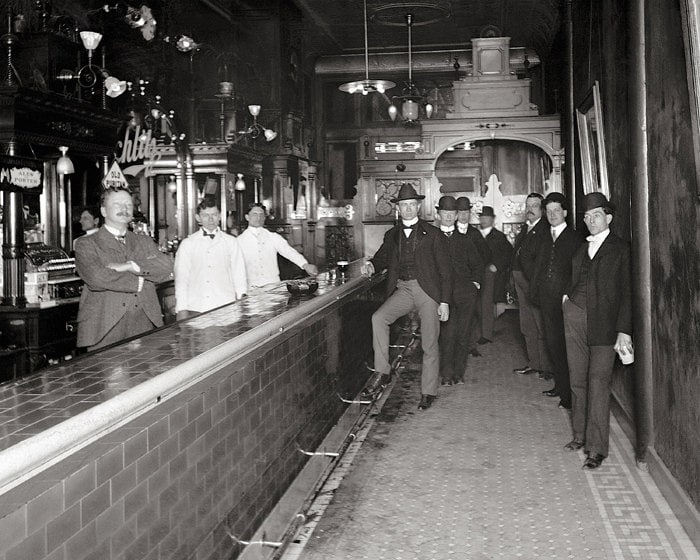 Gentlemen At The Bar 1910. Vintage Photo Digital by HistoryPhoto