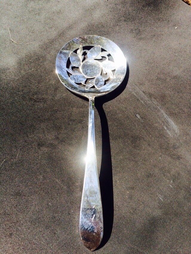 Vintage tomato server – Haute Juice