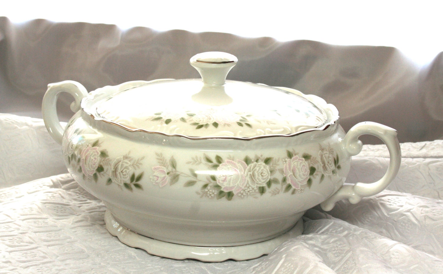 Vintage Sheffield China Covered Casserole Dish, Classic 501 Pattern ...
