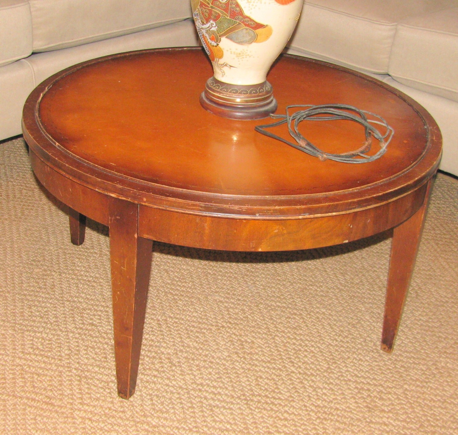 26 x 16 inch Round Coffee Table – Haute Juice
