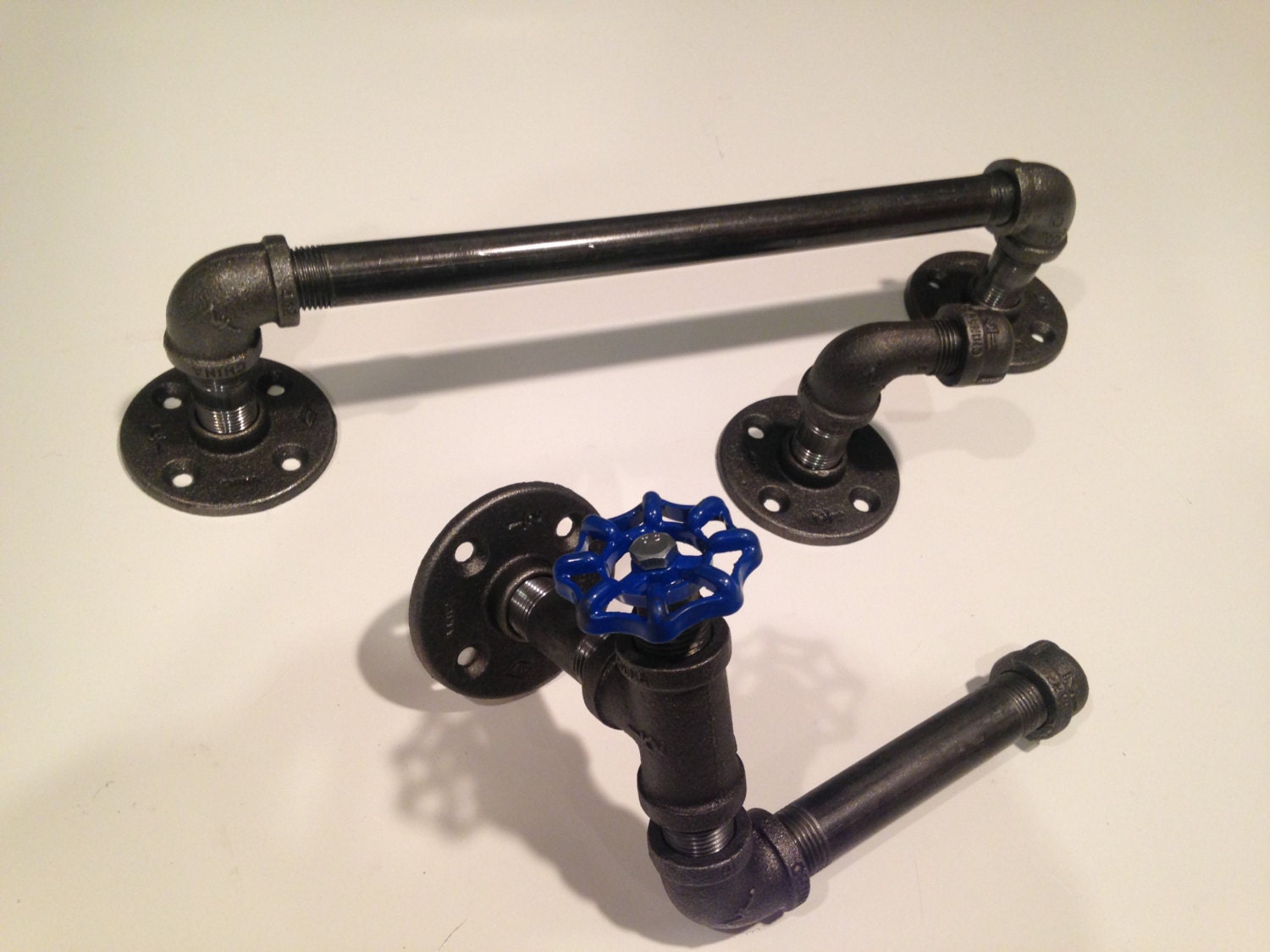 Industrial bathroom set black pipe with by IndustrialDecorStyle