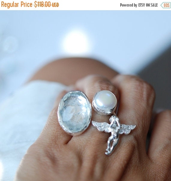 ON SALE 25% The Angel Ring in Silver