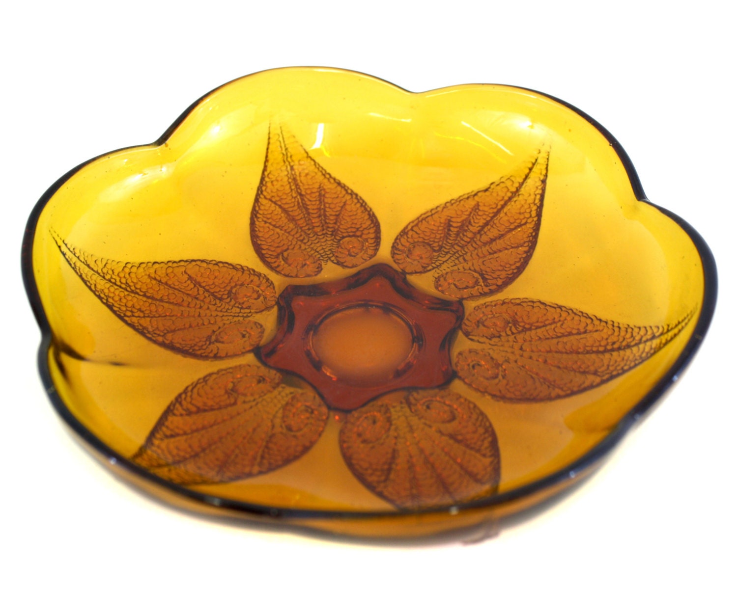 Vintage Dark Amber Glass Flower Shaped Dish (E5955) – Haute Juice