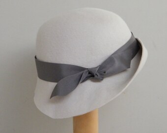 Vintage ivory hat | Etsy