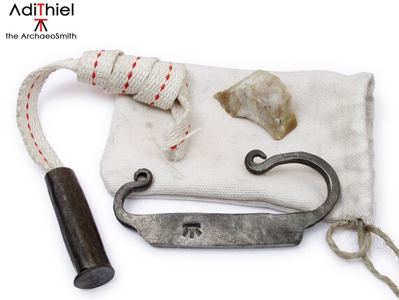 Eg_02a Flint and Steel FIRE STARTER KIT