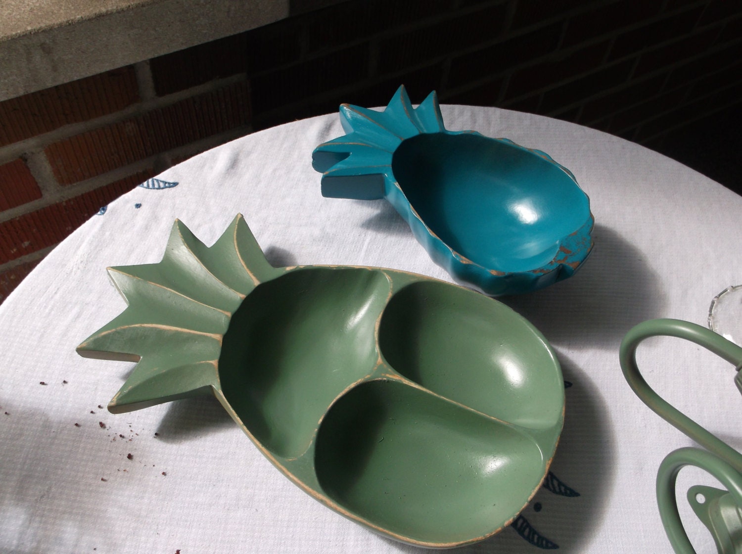 2 Vintage Upcycled Wood Dishes Vintage Pineapple Wooden Serving Pieces ...