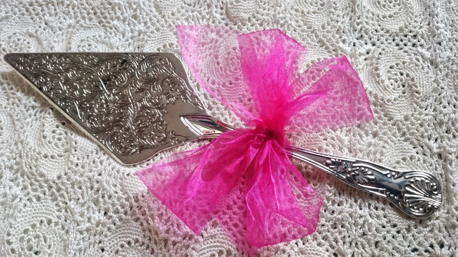 Vintage Silver Plated Wedding Cake Server – Triangular Serving Spatula ...