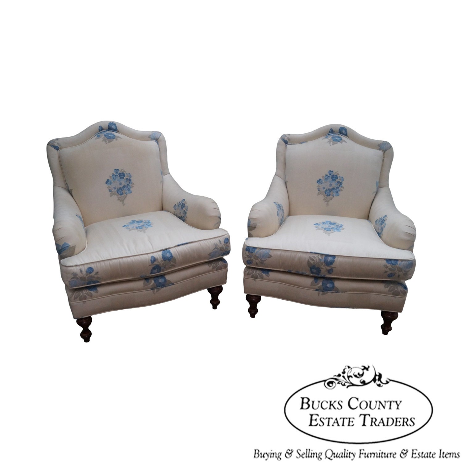 Heirloom Furniture Pair of Quality Upholstered Lounge Chairs – Haute Juice