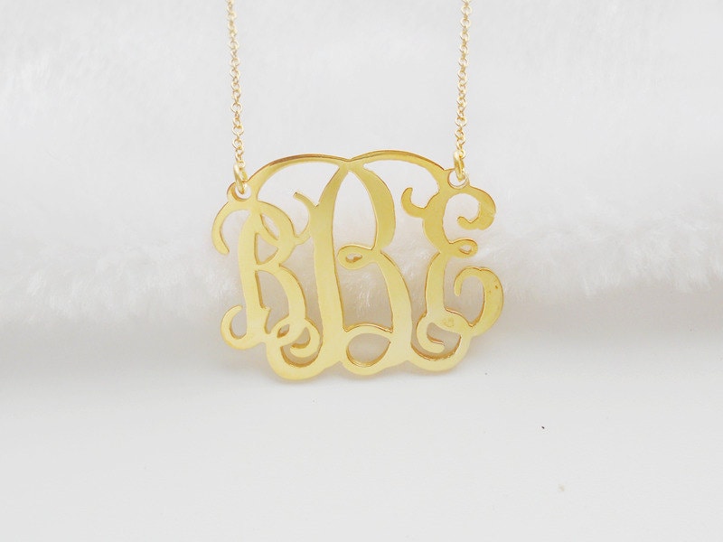 custom necklace | personalizedmonogramnecklace