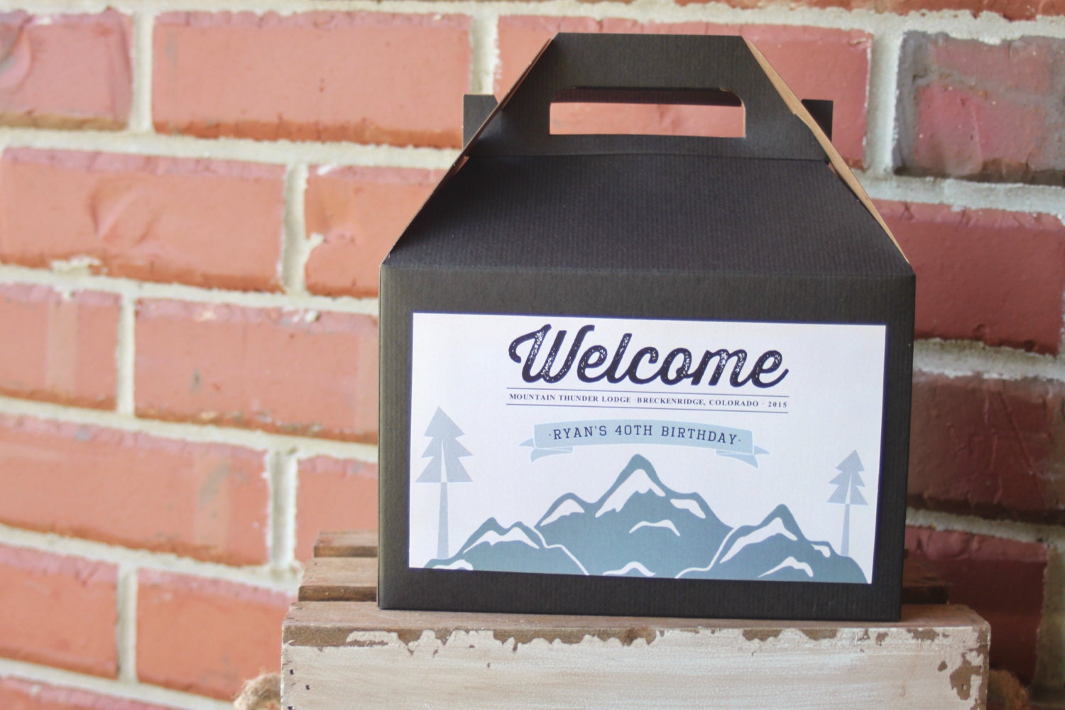 Set 10 Welcome Box Black Gable Boxes with custom Labels