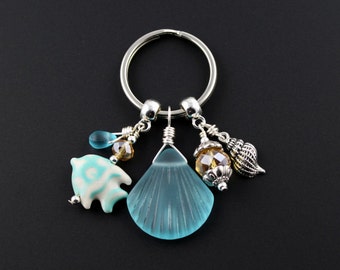 Sea shell keychain | Etsy