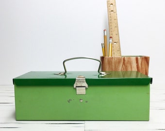 Green tackle box | Etsy