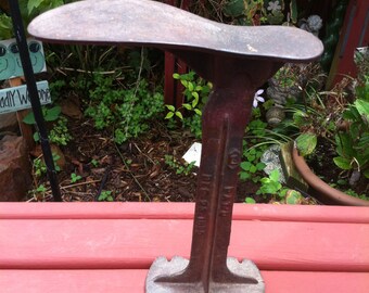 Cobblers stand | Etsy