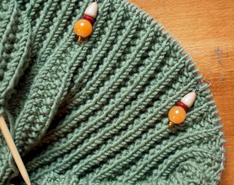 Knitting stand | Etsy