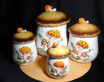 Merry mushroom | Etsy