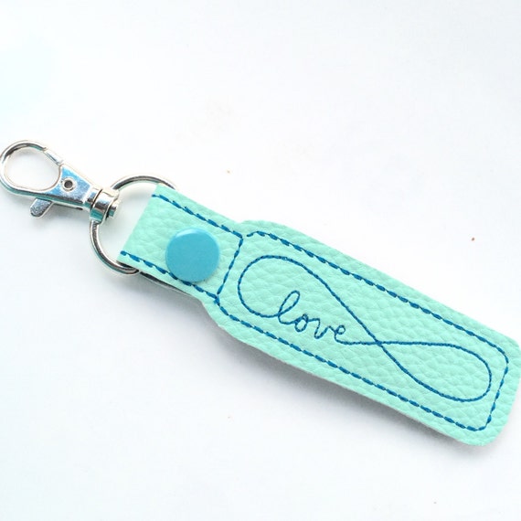 Items similar to Love keyfob - love infinity keyring - keychain - clip ...