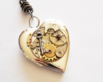 Unique Victorian steampunk and time travel by TimeMachineJewelry