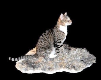 Eco Friendly Cruelty Free Felted Wool Cat Beds & by CatsLoveEwe