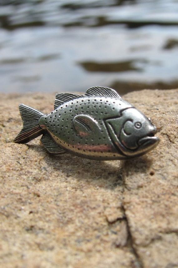 Perch Lapel Pin CC127 Fish and Fishing Lapel Pins