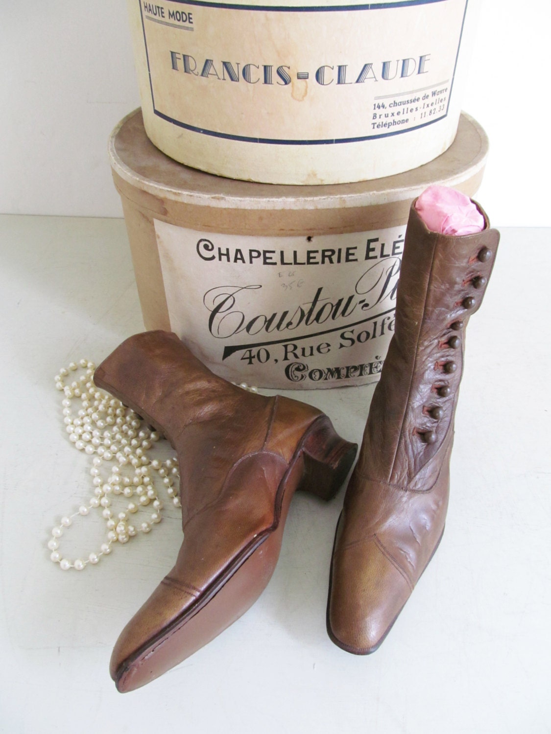 Elegant antique French button boots~c1890s-1900s~Gorgeous shape~Chic ...