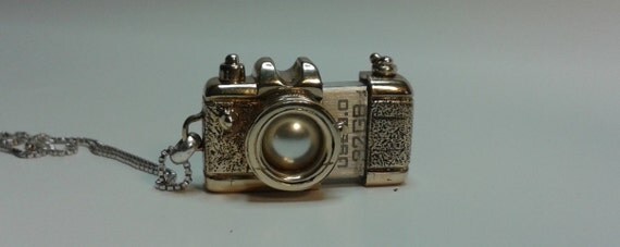 Pendant camera usb 32 gb bronze silver pearl by ZBLACKCHICKEN