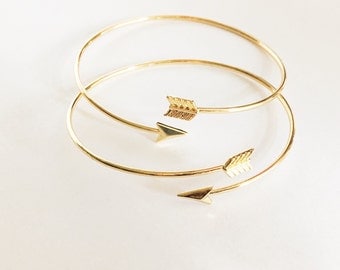 Gold arrow bracelet | Etsy