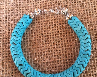 Items similar to Zig Zag Bracelet on Etsy