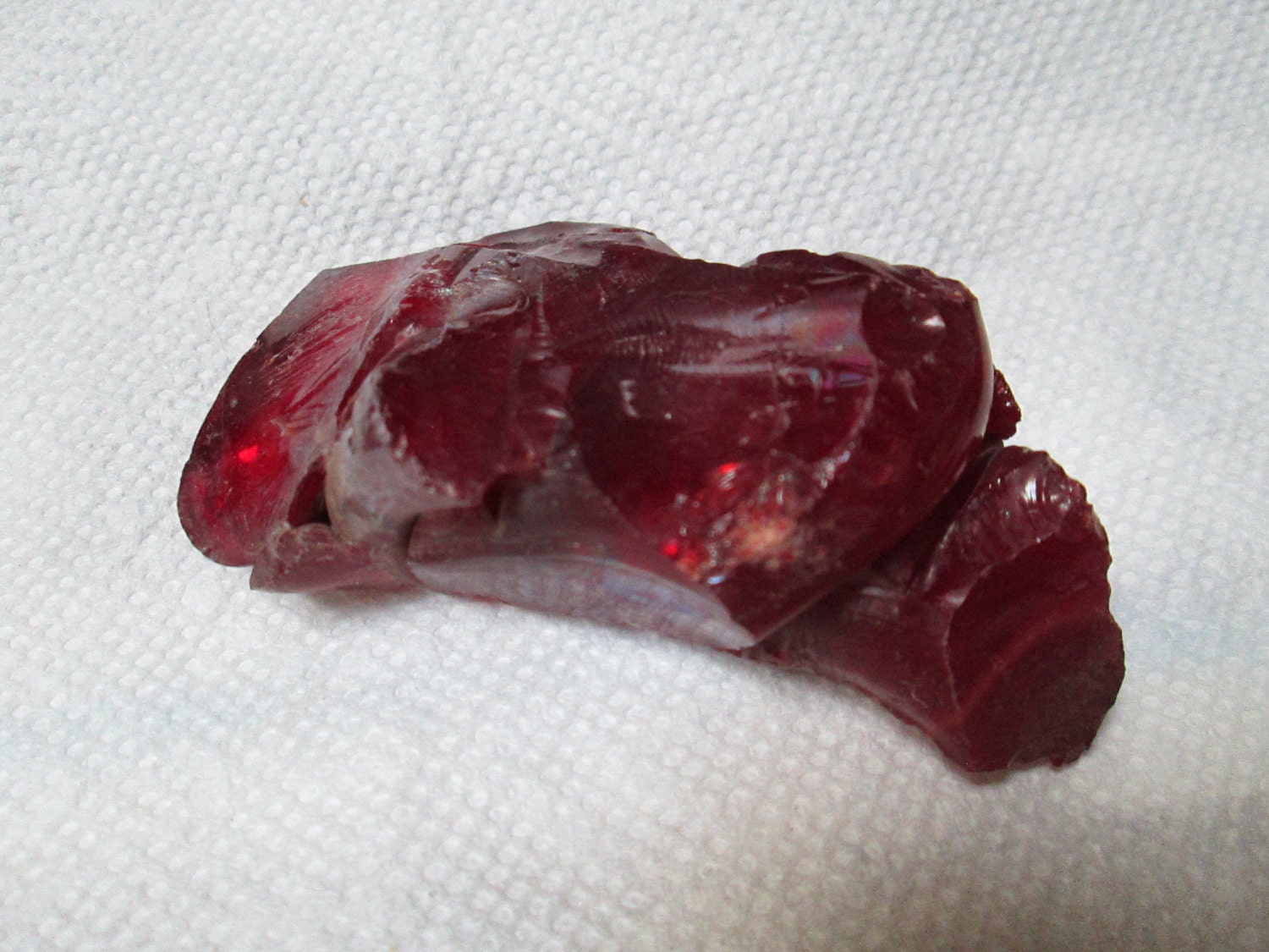 Red Cullet Slag Glass Lapidary Rough Chunk 3-1/4 x 1-3/4 x