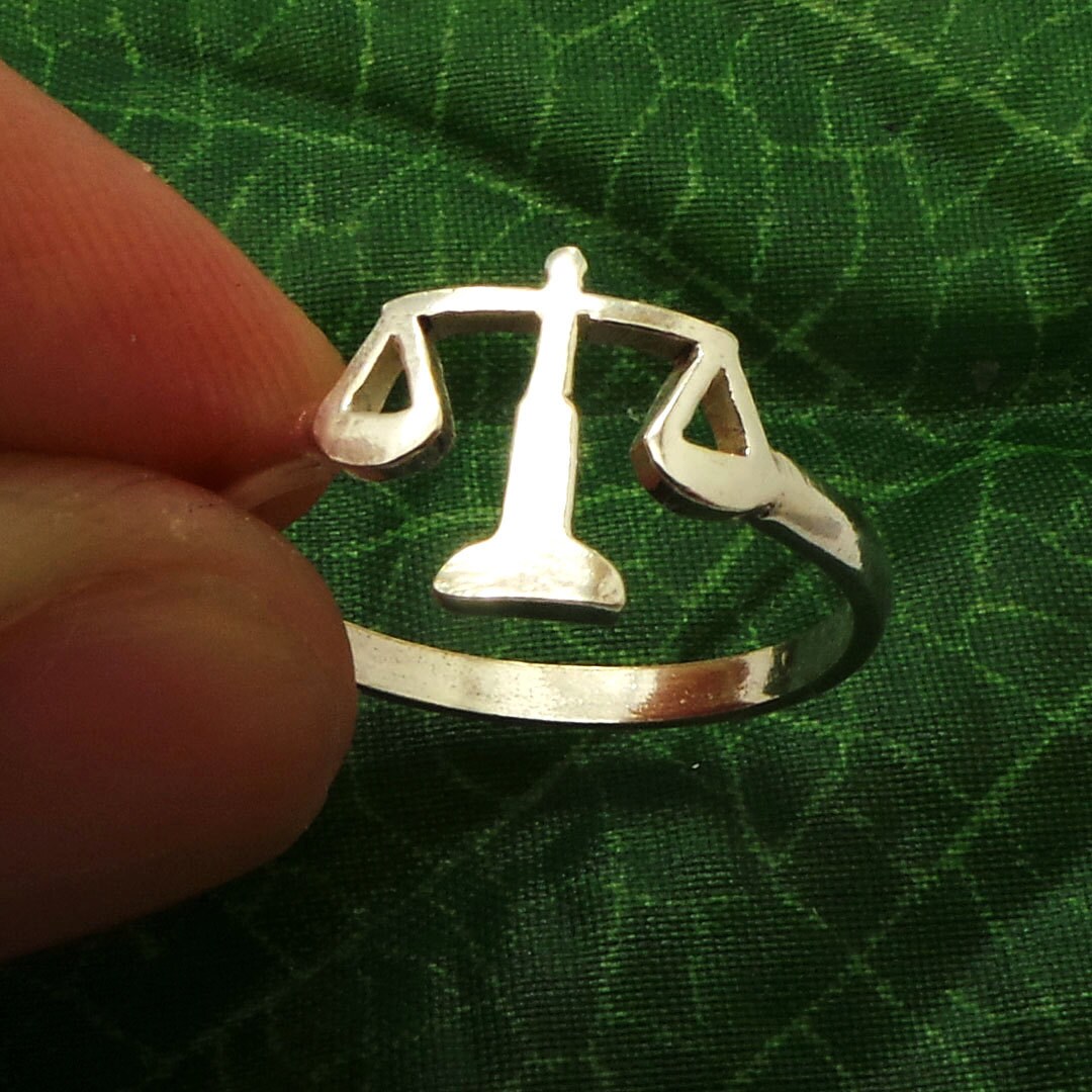 Silver Lawyer Graduation Ring Lawyer Jewelry Lawyer