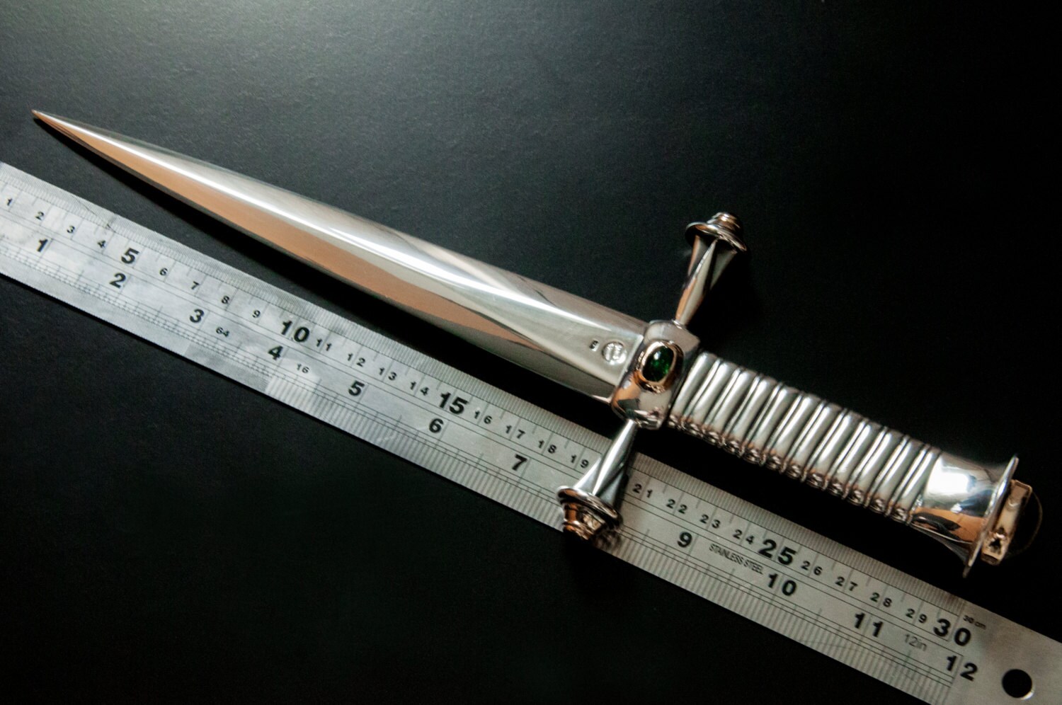 Now 50% OFF DAGGER made of precious metals and gemstones