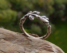 Unique cast silver ring related items | Etsy