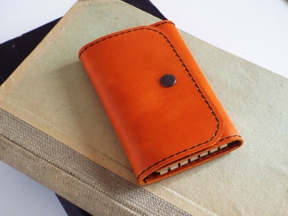 Leather key wallet. Leather key case. Leather key holder.