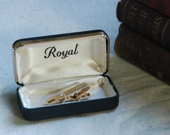 Items similar to Rolling tack box cabinet for equestrian sports on Etsy