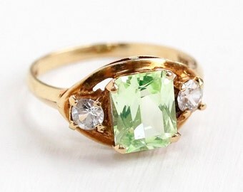 August's birthstone: peridot - Etsy