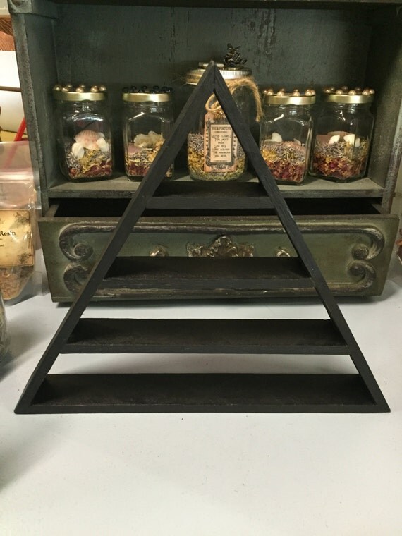 Magical Pyramid Shelf Triangle Shelf Four Shelves by SEASHELLCRAFT