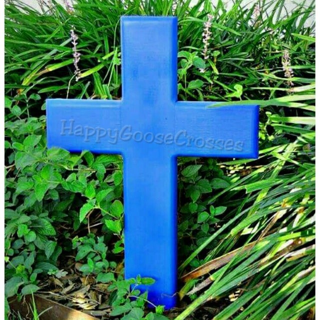 Beautiful hand-crafted custom CROSSES for your home by happygoose