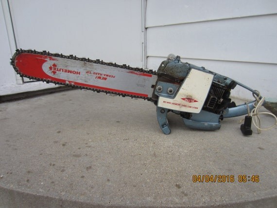 Vintage 1960s Chainsaw Homelite XL-12 Model 3120624 USA